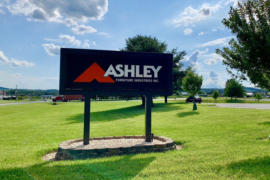 Ashley Furniture Donates 2,000 Hospital Gowns to Berks DES