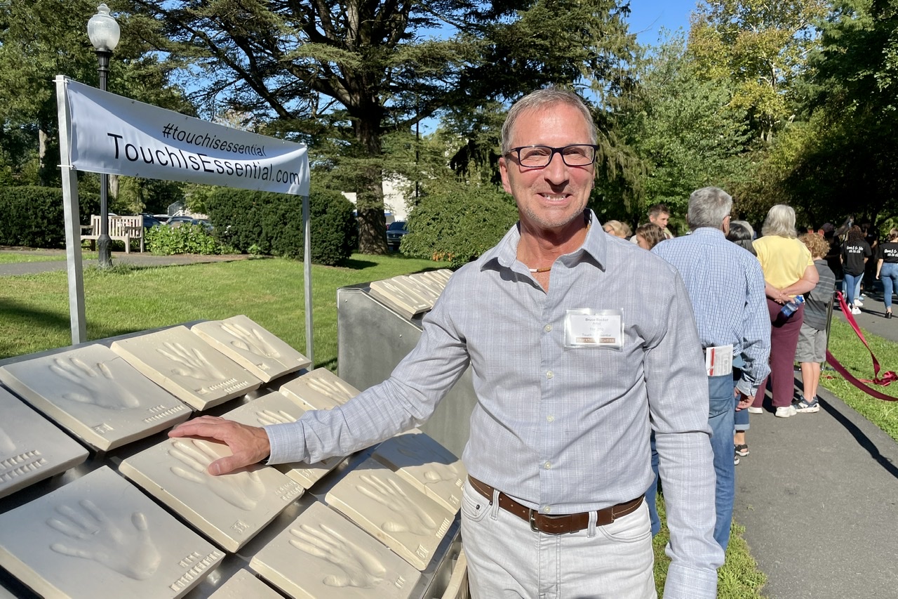 Artist Bruce Becker unveils ‘Touch is Essential’ Sculpture Art Installation