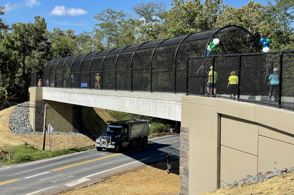 Schuylkill River Trail pedestrian bridge offers cyclists safe passage ...