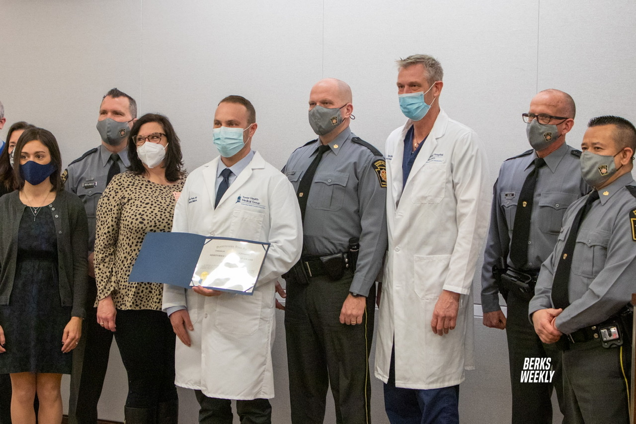 Reading Hospital Emergency Department Physician receives Citizenship ...