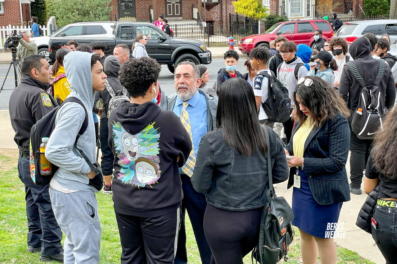 Video: Reading mayor and community leaders join in effort to reach city ...