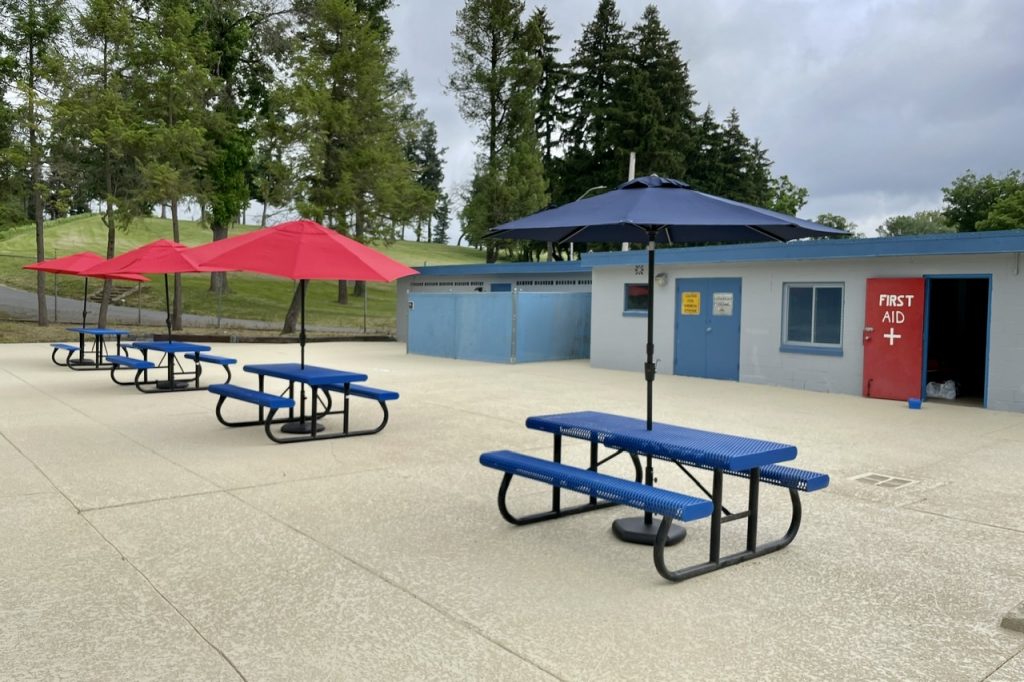 City officials celebrate re-opening of Schlegel Park Pool following two ...