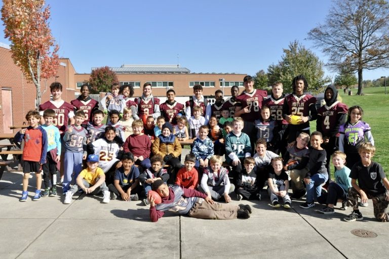 Governor Mifflin High School football players hit the books with ...