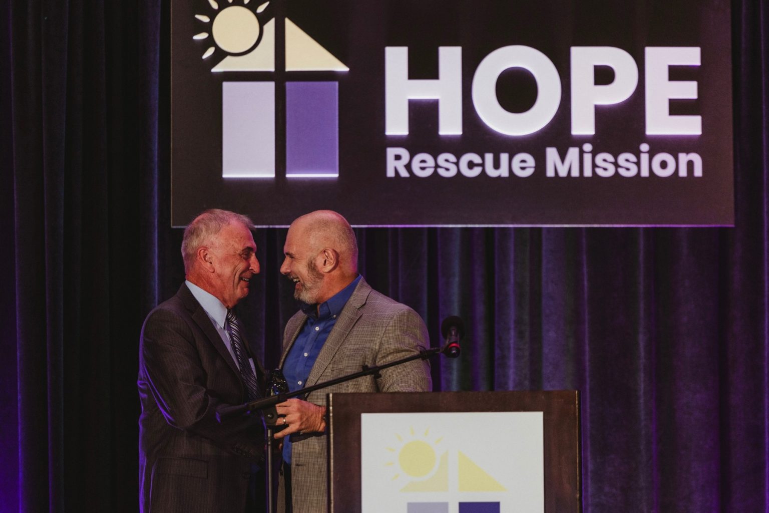 Hope Rescue Mission Gala brings community together, honors Jim Adams ...